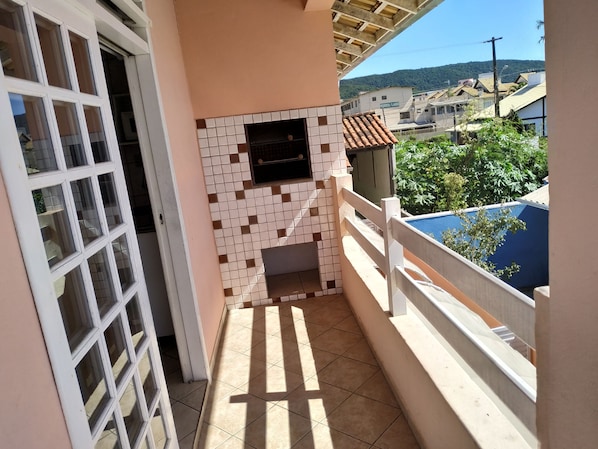 Apartamento, 1 quarto -Superior(N5) Ar Condicionado,churrasqueira | Varanda