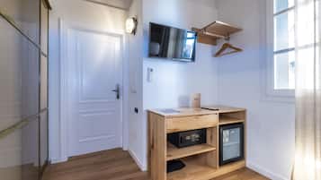 Quarto casal (Bunk Bed) | Frigobar, cofres nos quartos, cortinas blackout, quartos à prova de som