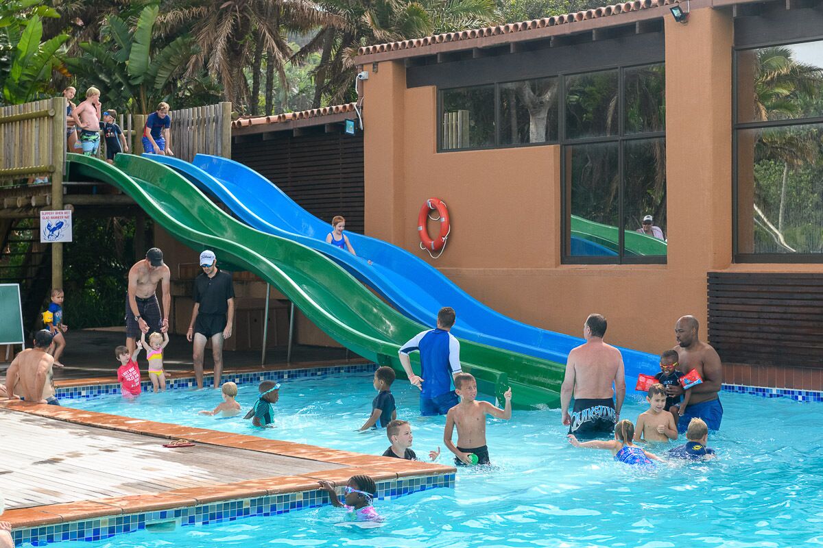 3 piscinas exteriores 