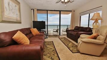 Apartamento | 2 quartos, Wi-fi grátis, roupa de cama fornecida