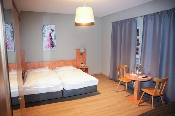 Angelis Pension Frankfurt Airport - Frankfurt