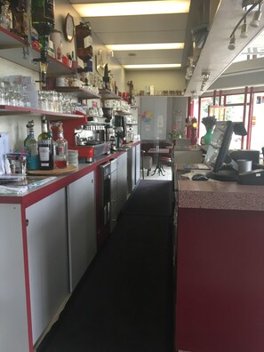 Bar (no alojamento)