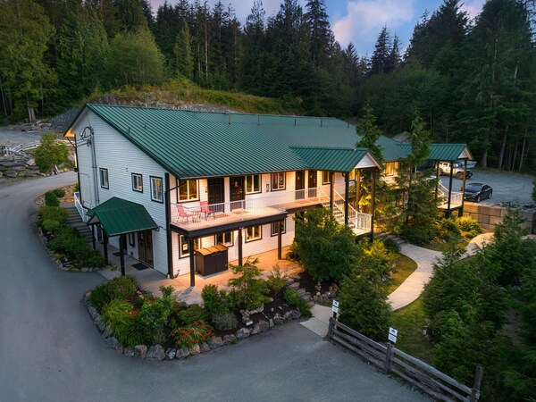 West Coast Trail Lodge - Vancouver Island