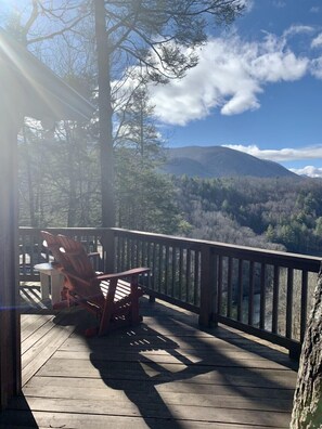 Secluded and Private Cabin with Amazing Views. Hot tub and WiFi. - Ashe ...