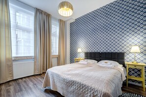 Apartamento premium, para não fumantes (8 occupants) | 2 quartos, roupas de cama premium, individualmente decorados