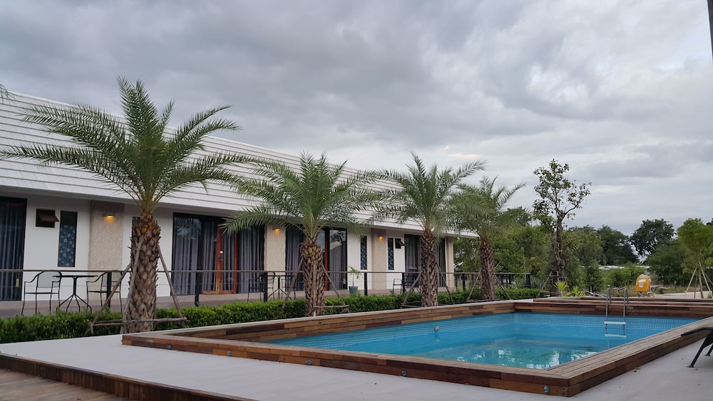 Ingaun Resort - Kanchanaburi