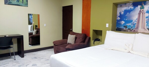 Kartagus Hotel - San Salvador