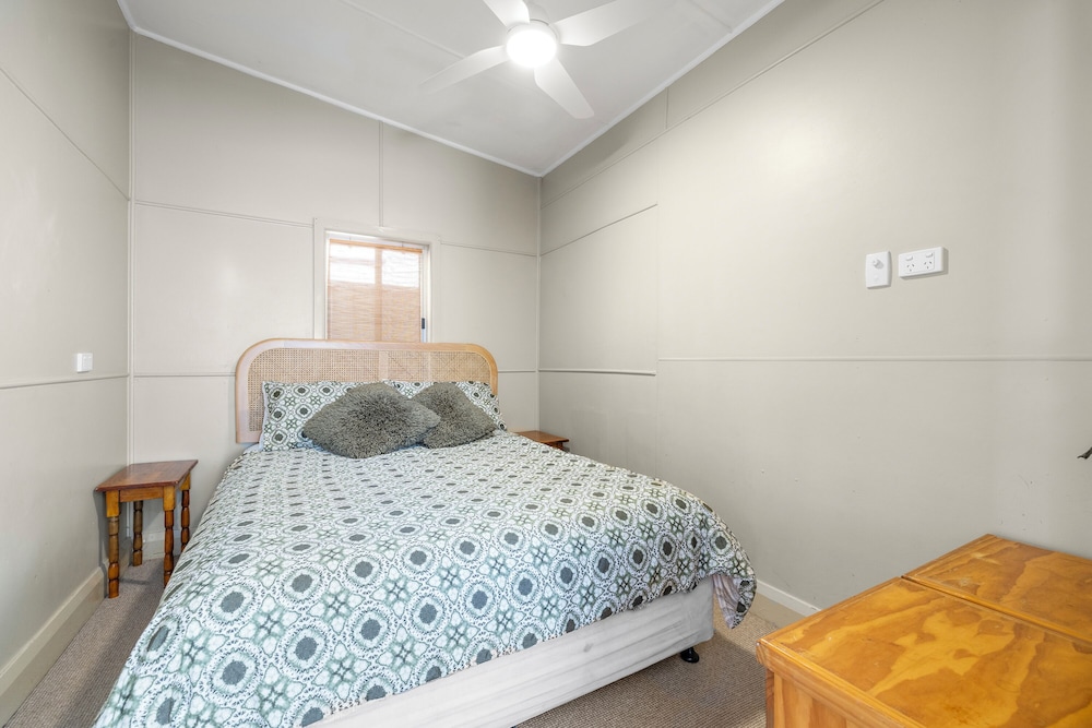Mandy's Cottage 7 Memorial Ave Swr - South West Rocks