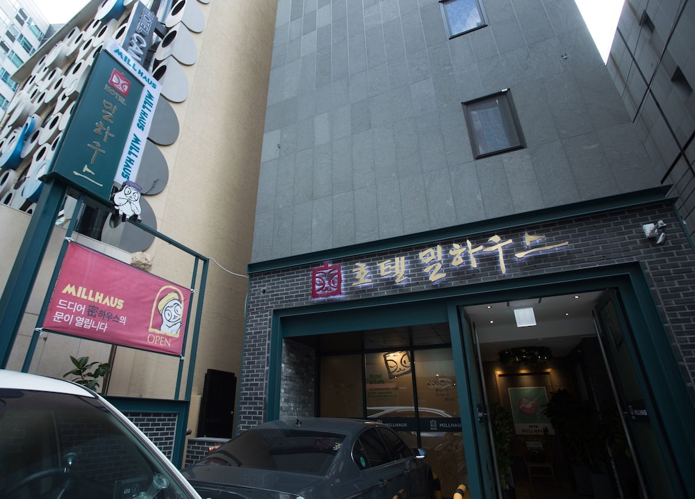 Hotel Millhaus Shinchon - Seoel