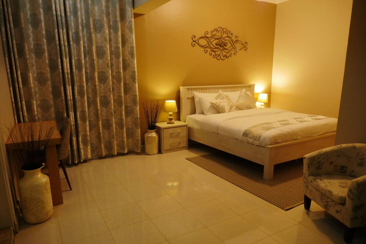 Suite Deluxe | Secretária, quartos insonorizados, Wi-fi grátis