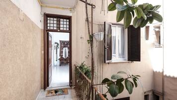 Entrada (vista interior)