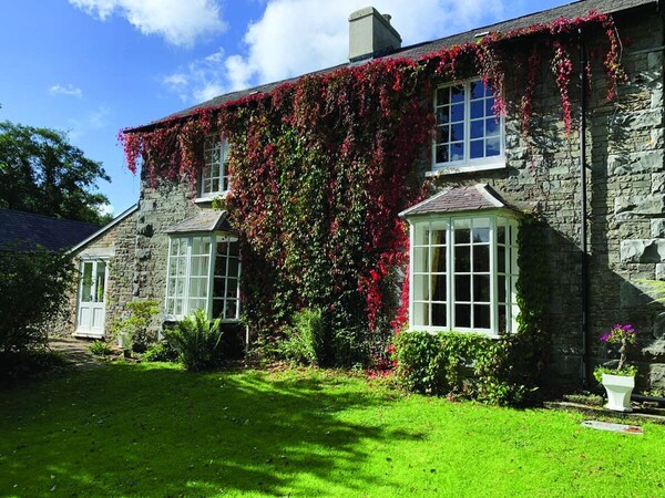 Pontyclerc Farm House B&b - Carmarthenshire