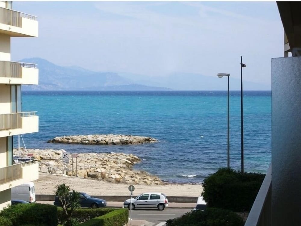 Riviera à Son Meilleur: 1br éLégant Et Exceptionnel 5 éToiles Avec Plage + Piscine - Plage d'Antibes