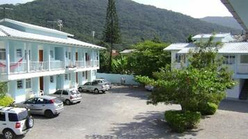 Estacionamento grátis