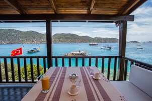 Kekova Deluxe 15 | Cofre no quarto, secretária, quartos insonorizados, Wi-fi grátis