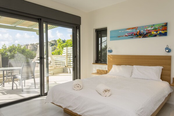 Secretária, quartos insonorizados, ferro/tábua de engomar, Wi-fi grátis 