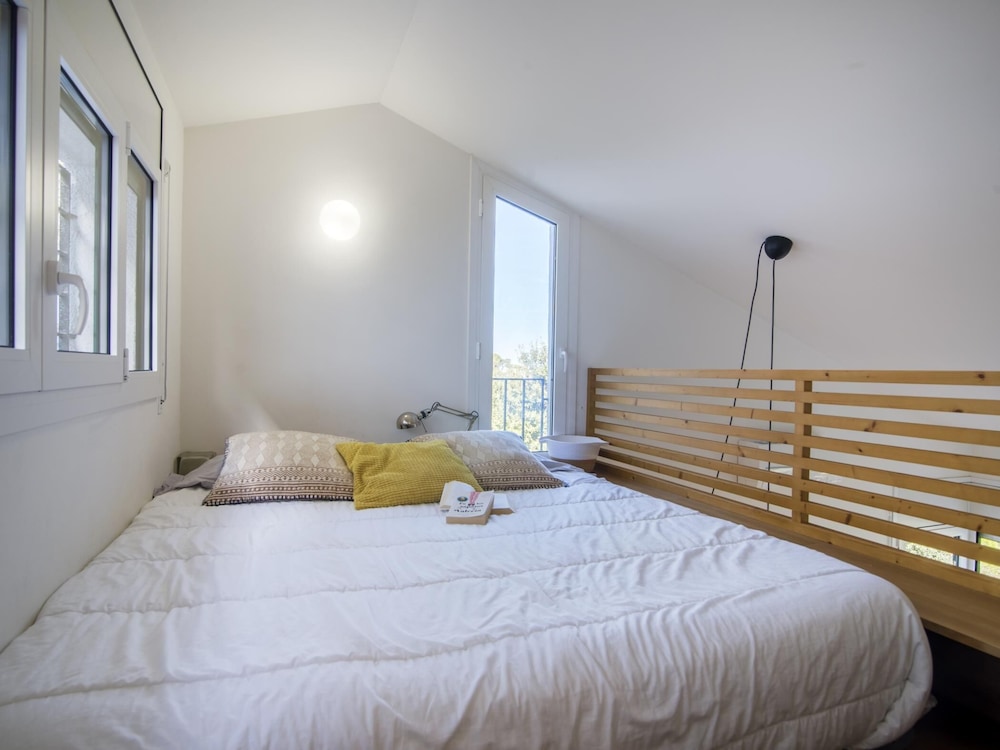 Stylish Sa Riera, Private Parking, Beach Views - Begur