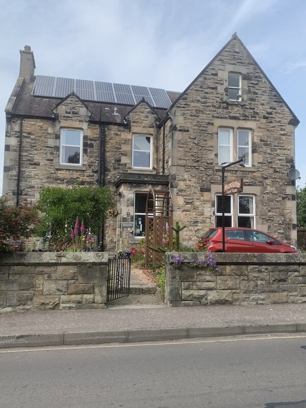 Dunclutha Guest House - Fife