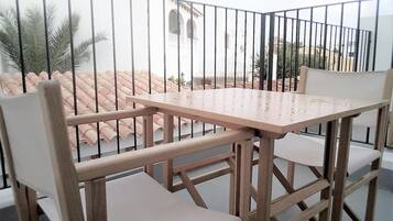 Quarto Quádruplo Cidade, não fumadores, terraço | Varanda