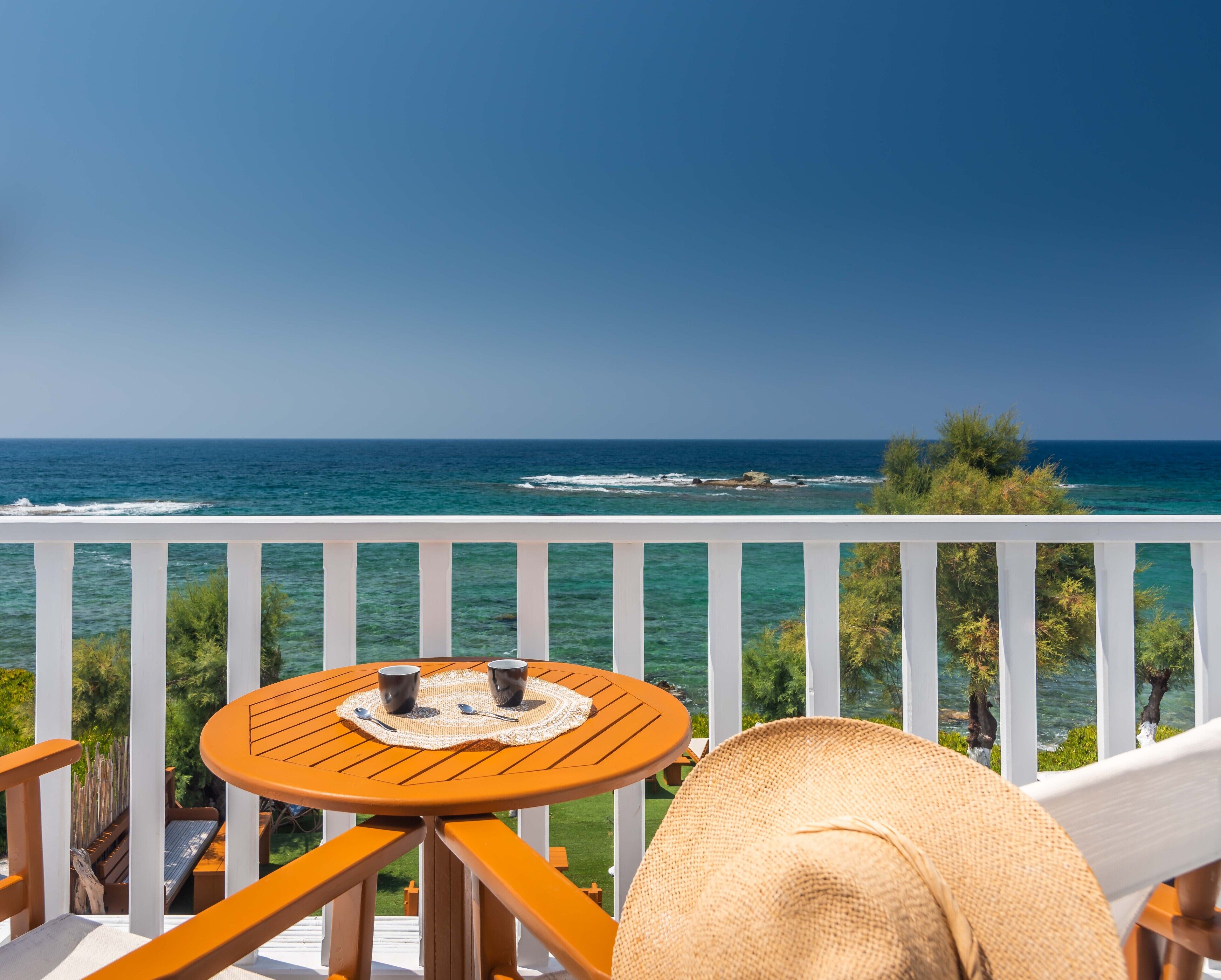 Suite, banheira de hidromassagem, vista para o mar | Cofre no quarto, ferro/tábua de engomar, Wi-fi grátis 