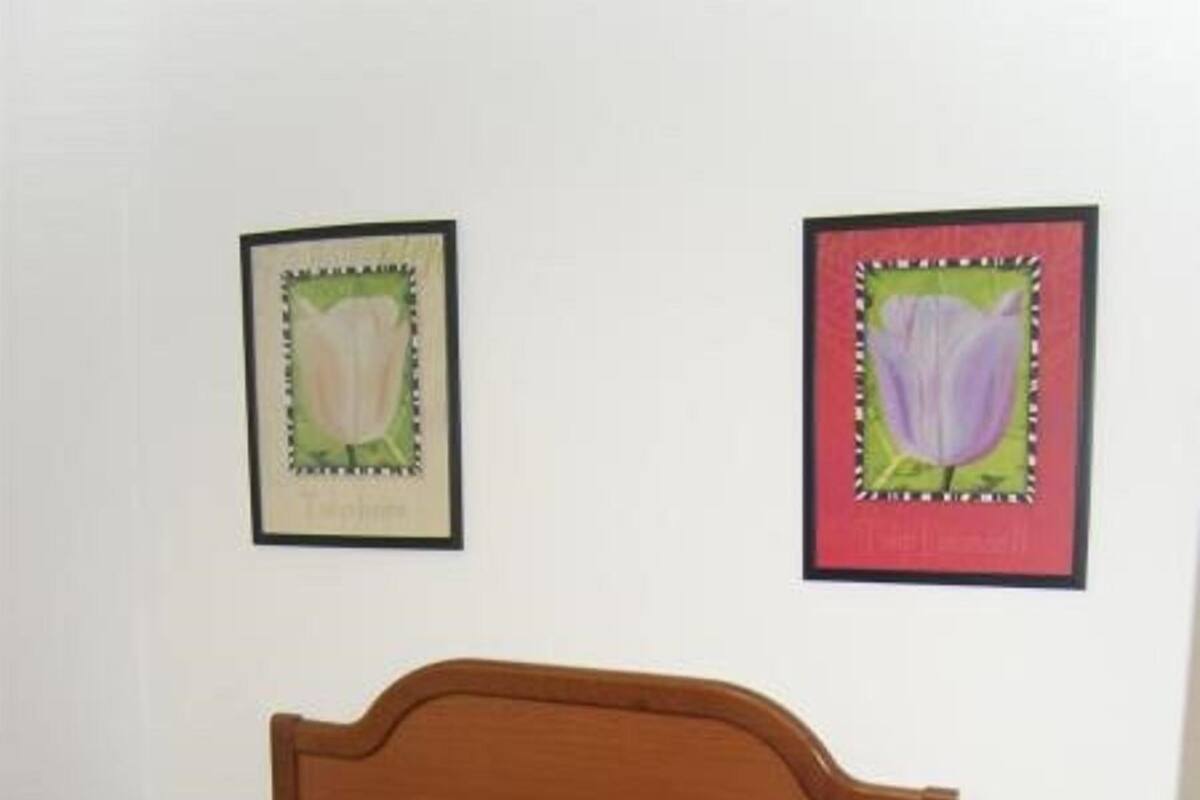 Camas desdobráveis, Wi-fi grátis, roupa de cama fornecida