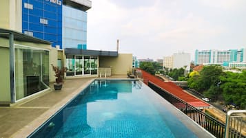 Piscina exterior