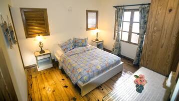 Quarto Duplo Romântico, 1 cama queen-size, não fumadores | Wi-fi grátis, roupa de cama fornecida