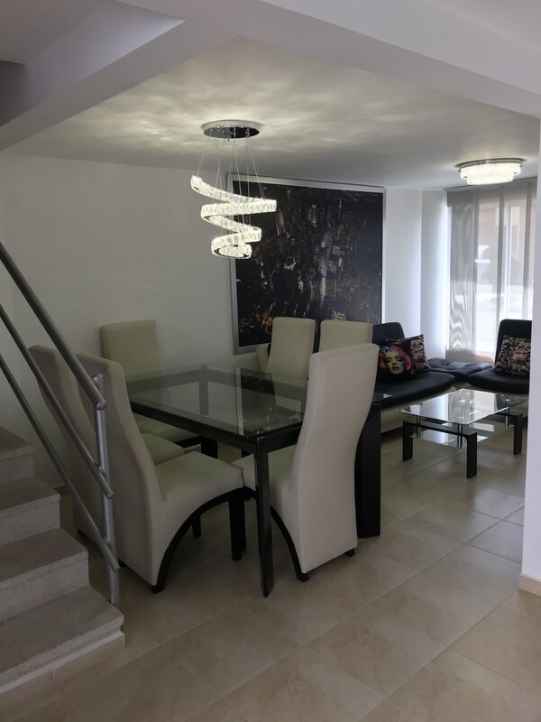 Pereira-cerritos Casa - Caldas