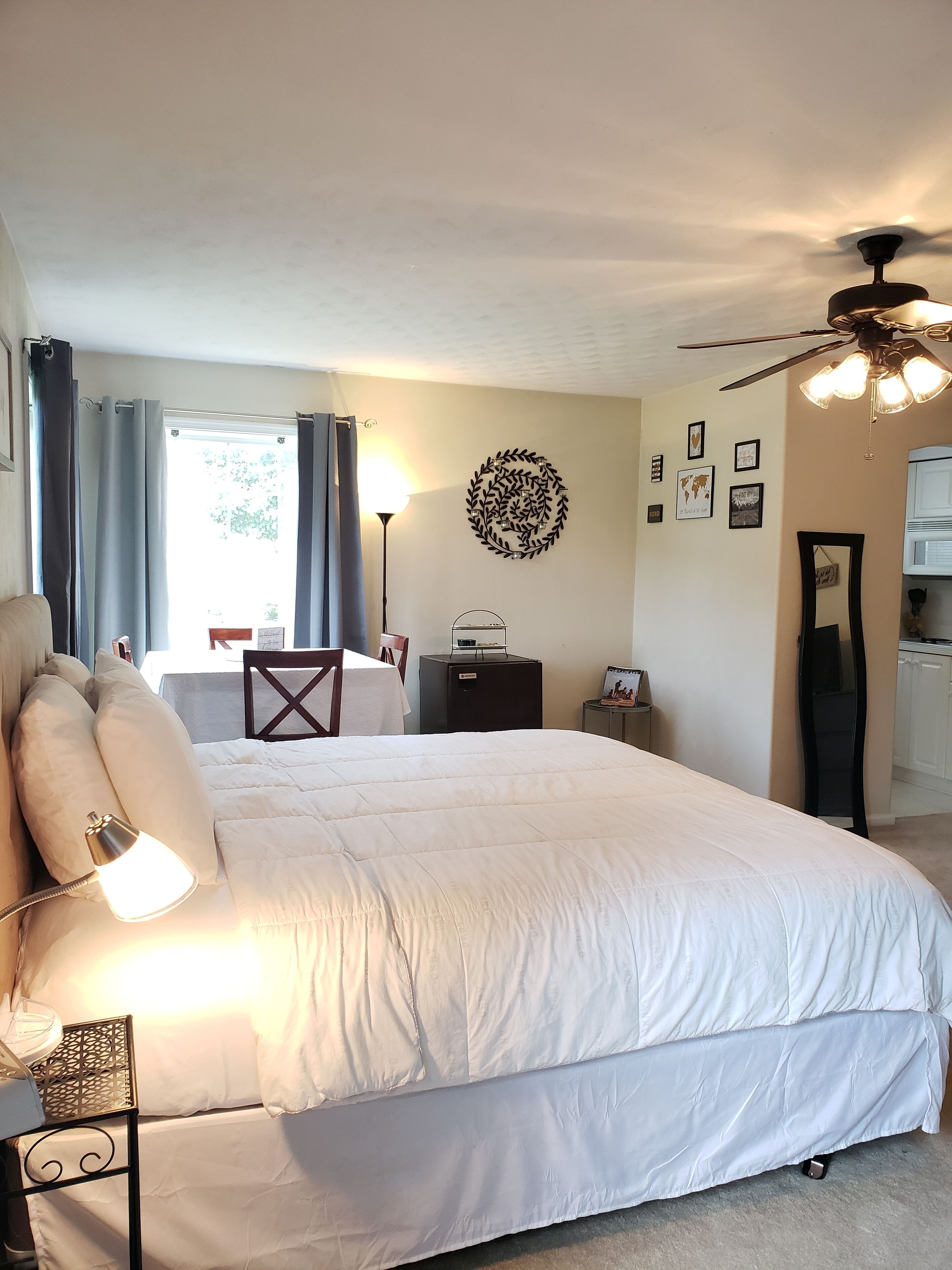 King Guest Suite - A Family Vacation Rental - 체서피크