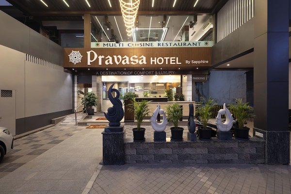 Pravasa Hotel By Sapphire, Vadodara - 巴羅達