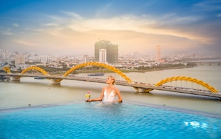 Piscina infinita