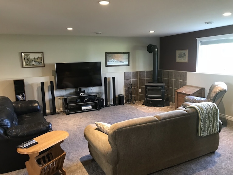 Enjoy Country Living - Alberta