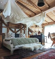 Quarto Nobre | Roupa de alta qualidade, cortinas/cortinados opacos, Wi-fi grátis 