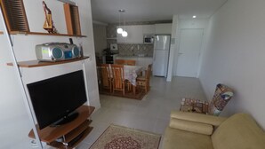 Apartamento, várias camas, não fumadores | Sala