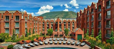 Apartamento em Condomínio Fechado (Aspen_St.Regis_3bed) | Exterior
