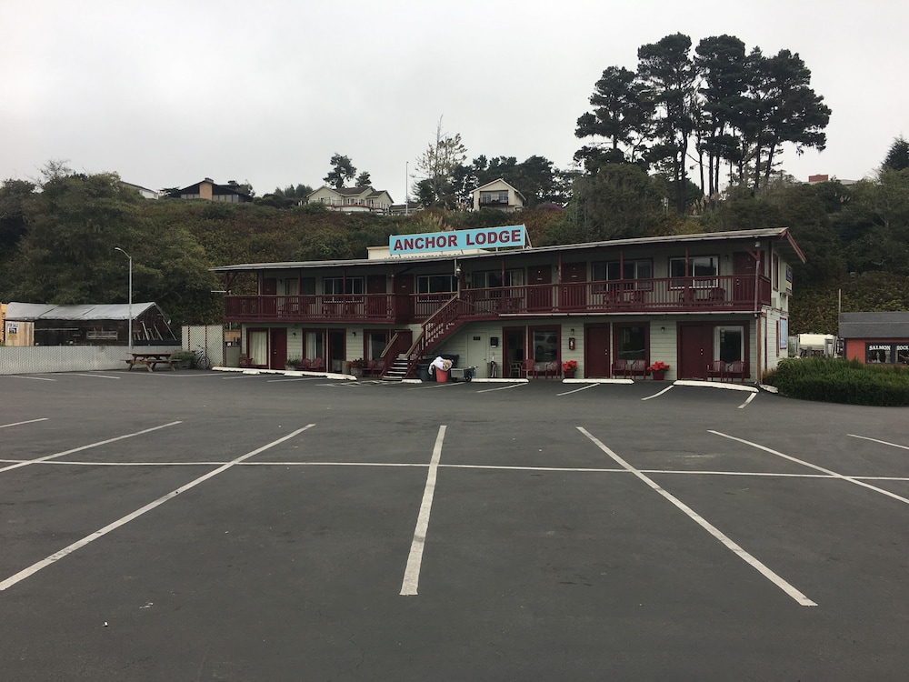 Anchor Lodge Motel - Fort Bragg, CA