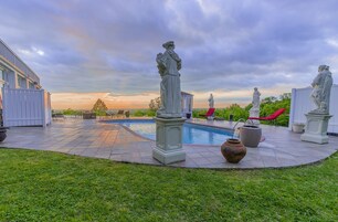 Piscina exterior sazonal 