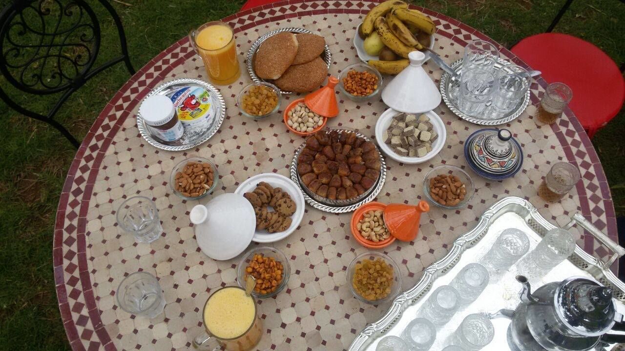 Café da manhã, almoço e jantar