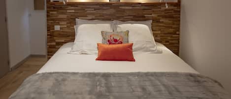 Quarto Duplo (Lys de Pomponne) | Quartos insonorizados, ferro/tábua de engomar, Wi-fi grátis