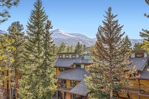 Condo, 2 quartos | Fachada