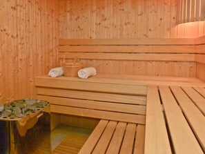 1 sala de tratamento, massagens 