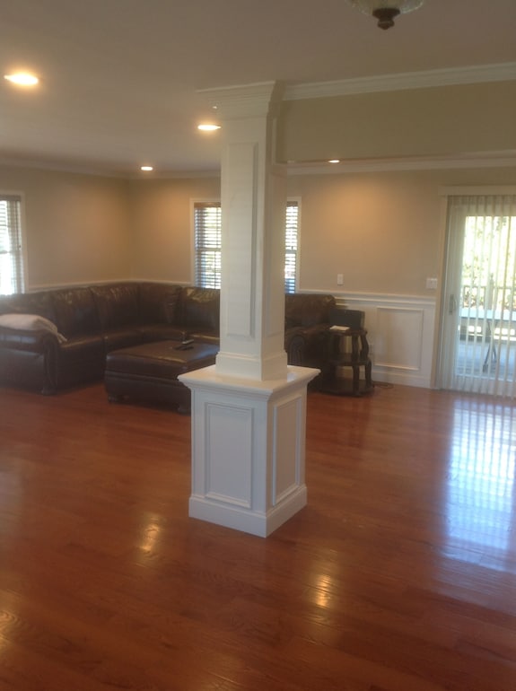 Hermosa Casa De Verano En Perfecto Estado De Menta Colonial Caminando A La Playa - Long Island, NY