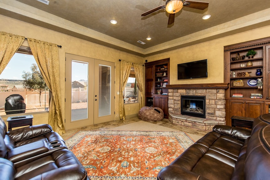 Omheinde Privé-tuin En Luxe Huis Nabij Zions Nat'l Park En Sand Hollow Reserv - Hurricane, UT