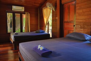 Quarto Triplo Standard