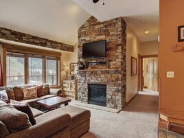 Condo, 3 quartos, para não fumantes | Individualmente decorados, individualmente mobiliados