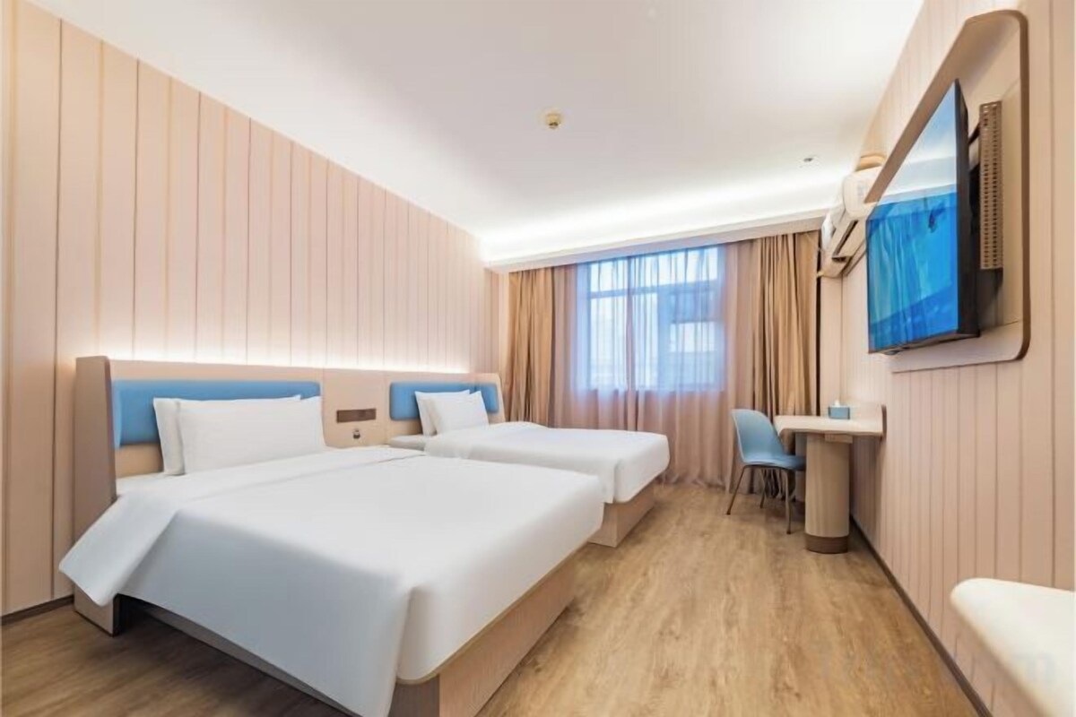 Business 2-bed Room