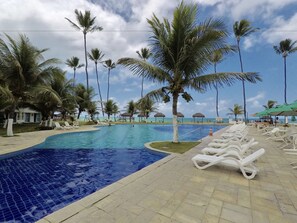 Piscina exterior
