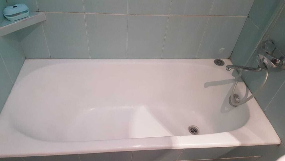 New Listing! Stay In A Cozy, Luxurious Apartment In The Heart Of Tbilisi - Tbilisi