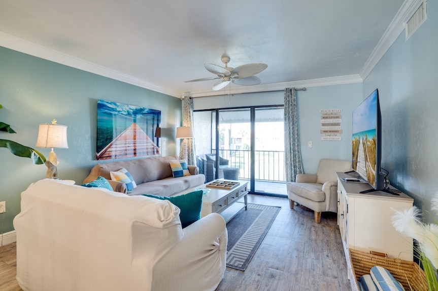 Runaway Bay 201 By Seabreeze Vacation - Anna Maria Island, FL