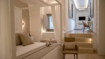 Suite Comfort, 1 cama queen-size e sofá-cama, mezanino | 1 quarto, roupa hipoalergénica, minibar